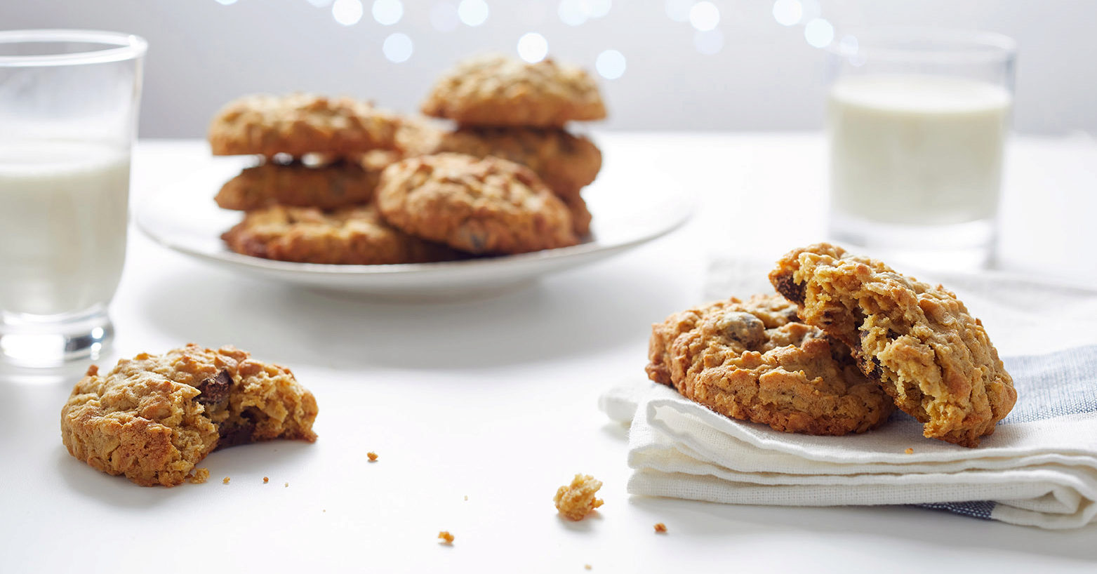 Eat Just | Oatmeal Chocolate Chip Cookies